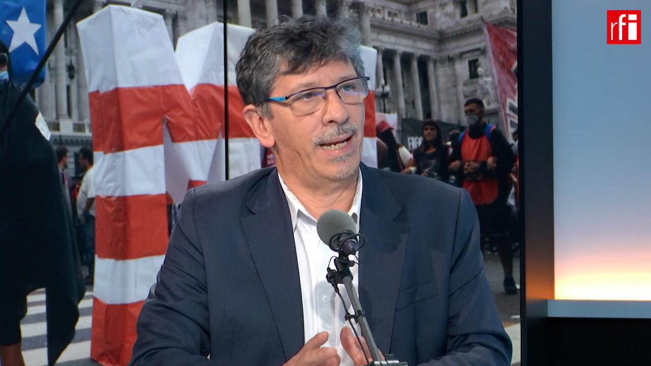 'Dolarizar la economía argentina es como cortarse el brazo', advierte ...
