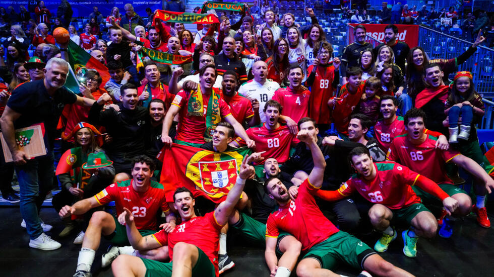 Andebol: Portugal terminou no primeiro lugar da segunda fase de grupos ...