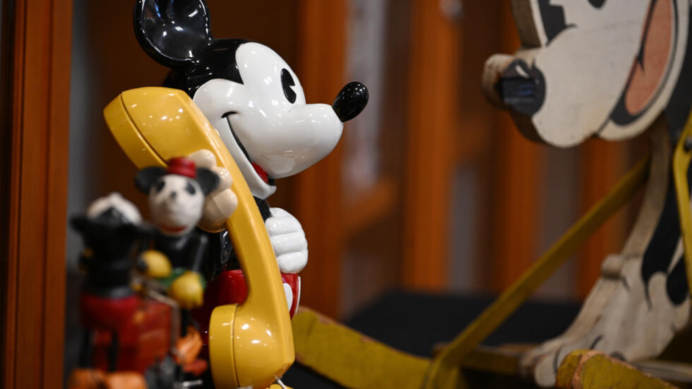 AI can't replace Mickey Mouse, says voice of Disney mascot