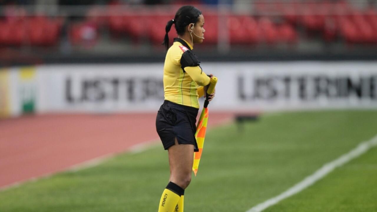 Janette Arcanjo, árbitro assitente num meio machista - Desporto