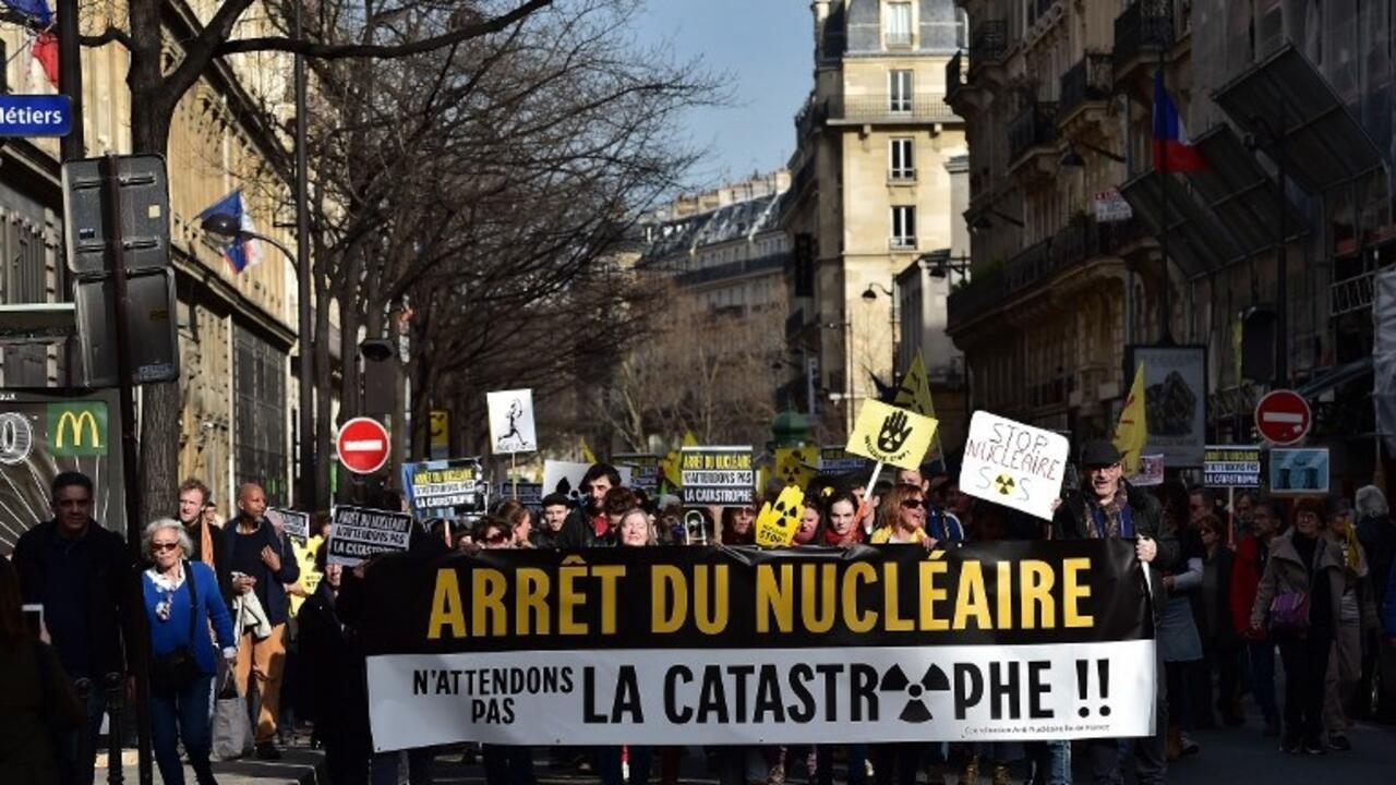 French anti-nuclear activists mark Fukishima anniversary