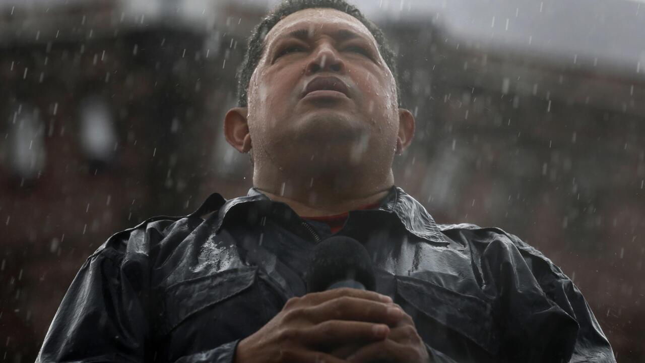 El embalsamamiento de Hugo Chávez - - RFI