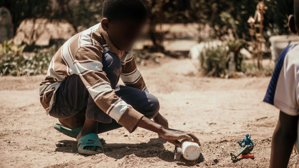 Lawsuit demands justice for Zambians 'poisoned' by lead mine - RFI