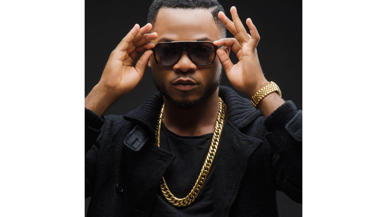 Le Camerounais Magasco présente sa nouvelle chanson (2) - Couleurs ...