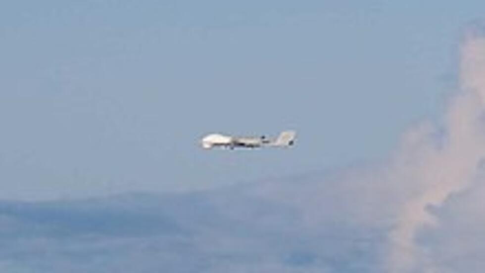 日本紧急升空监视台湾附近的中国军用无人机