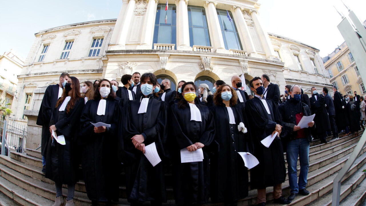 French world of justice lays down law in historic strike movement