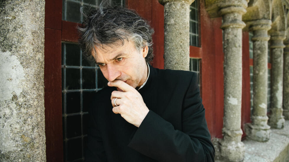 Musique: Denez Prigent et la Gwerz, chant ancestral breton - De vive(s ...