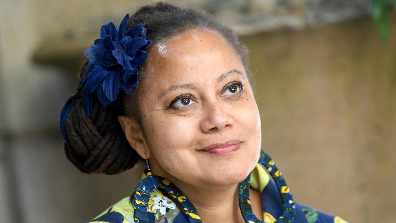 Eva Doumbia: «Je voulais écrire une pièce où des gens qui me ressemblent puissent s'identifier ...