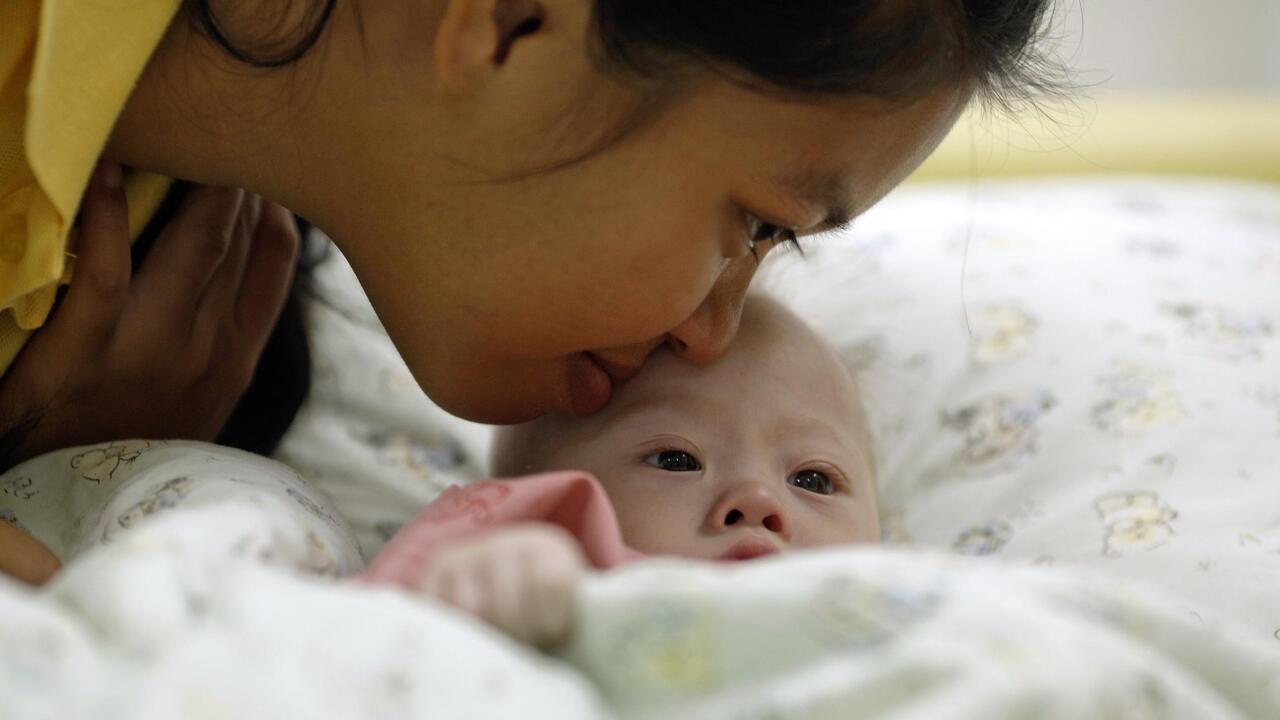 Mères porteuses, l’exception britannique - Accents d'Europe