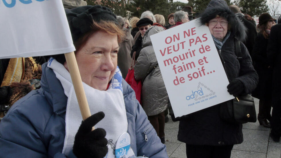 'Yan siyasar Faransa na fuskantar barazana daga tsageru gabanin zaben kasar