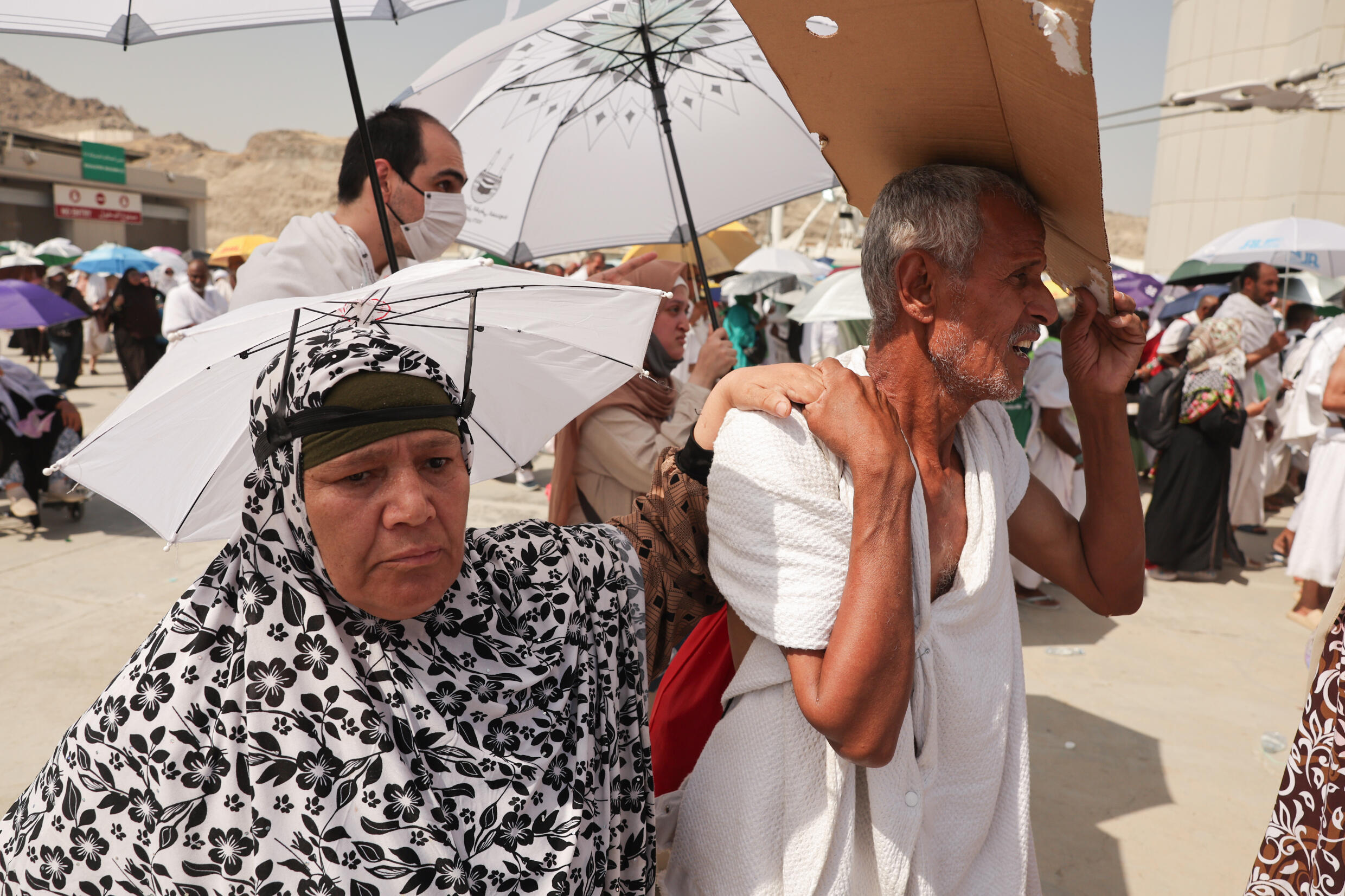 Hajj pilgrims 'stone the devil' as Muslims mark Eid al-Adha