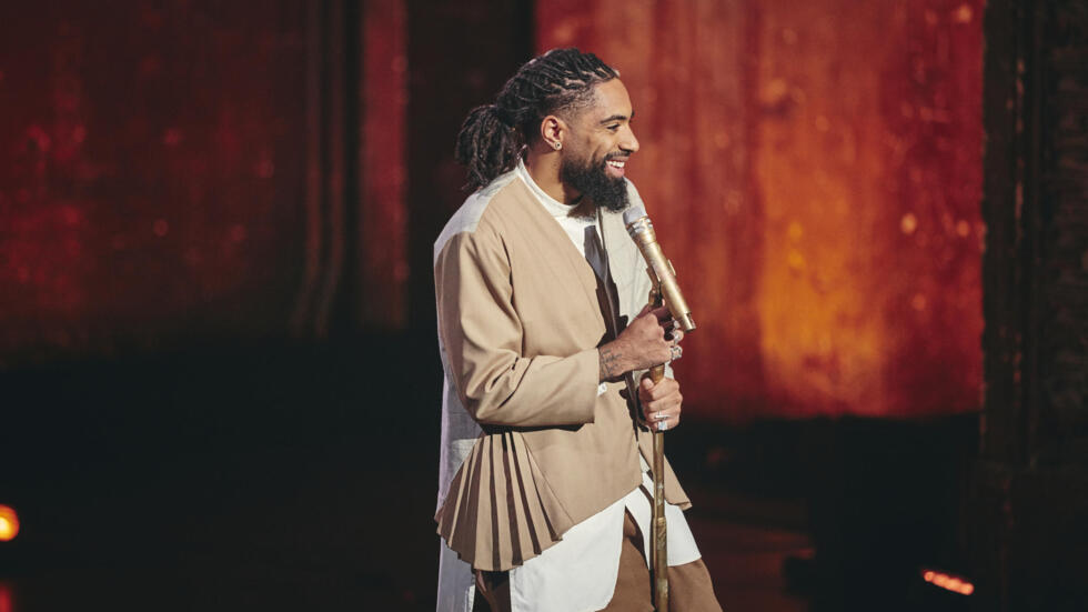 Fary s'attaque au couple au théâtre de la Renaissance - Invité culture