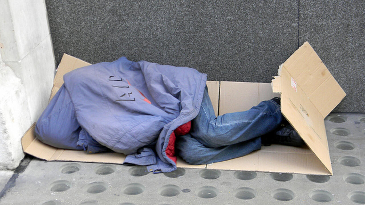 Les SDF indésirables à Londres - Accents d'Europe