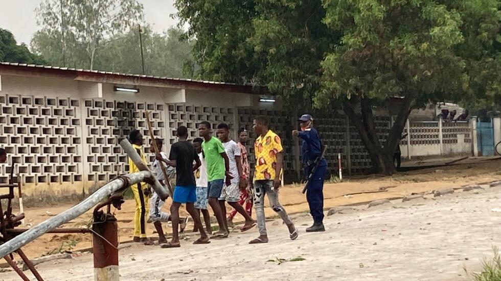 RDC: les «kulunas» envoyés au Katanga commencent à vendre leur ...