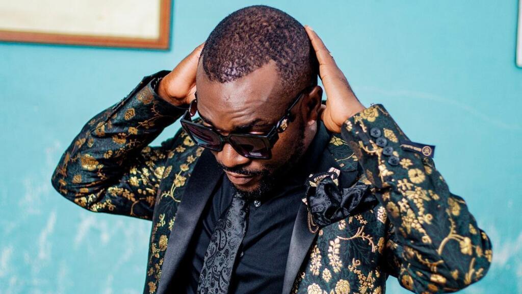 Changu Chako Chako Changu: Historia ya demokrasia na msanii Marin Kidumu kutoka Uvira - Changu ...