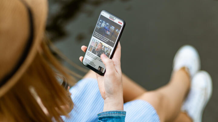 Hongrie: le clan de Viktor Orban met la main sur le populaire tabloïd ...