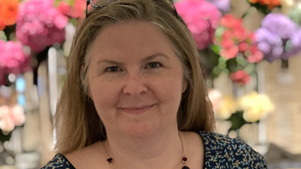 Sur la piste des Jeux antiques avec Anne Martinetti ! - Sur le pont des ...