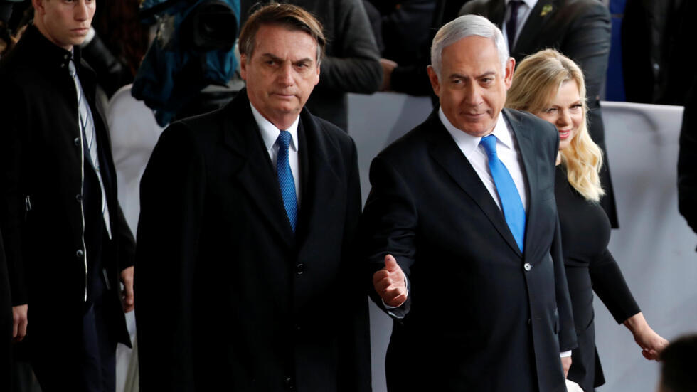 Bolsonaro in Israel ahead of elections and decision on embassy move