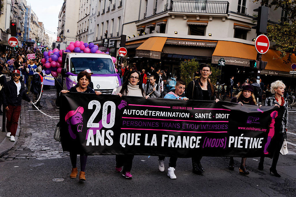Société: le combat continue pour les personnes transgenres - Reportage ...