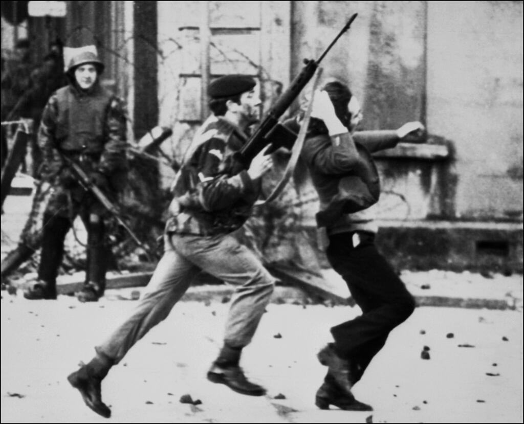 Judge clears British ex-soldier of Bloody Sunday murders