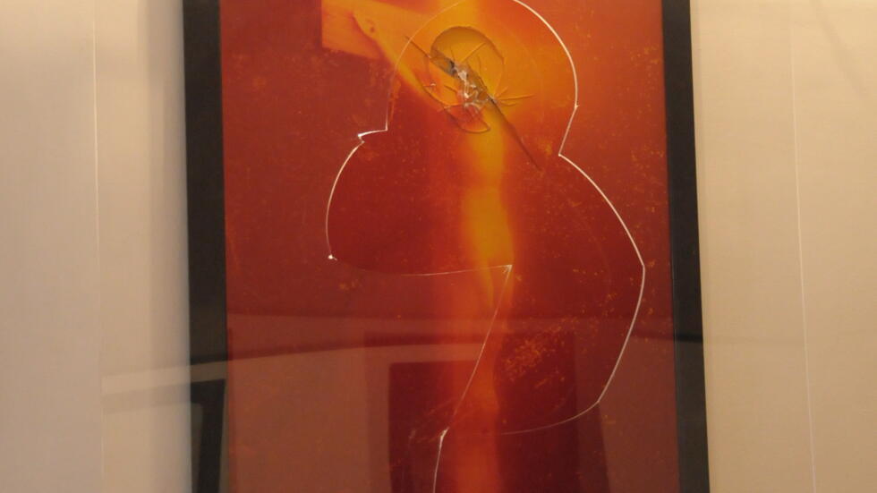 Coups de marteau et menaces de mort contre « Piss Christ » d’Andres Sorrano