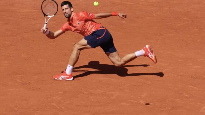 Djokovic muscles past Davidovich Fokina into last-16 at French Open