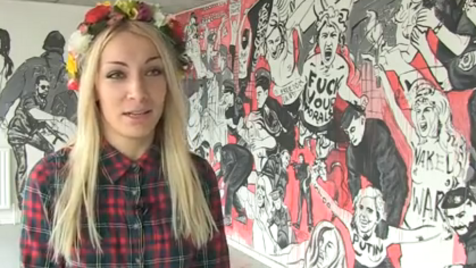Video: The body as weapon - Femen activists in their Paris HQ