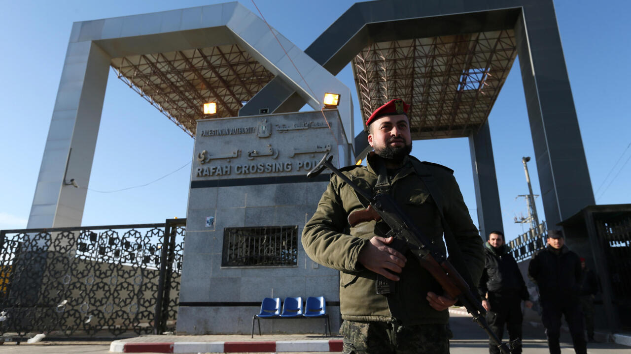 Rafah Crossing re-opens - International report - RFI