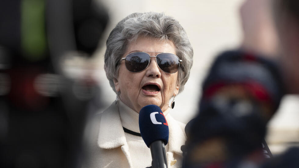 Aposentada de 91 anos que tirou Trump das eleições no Colorado luta ...