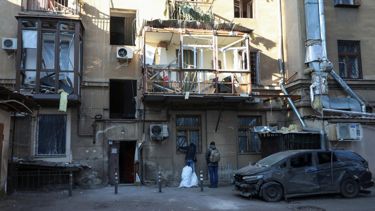 Etleboro.org - Brussels lays out €90bn loan for Ukraine with military focus