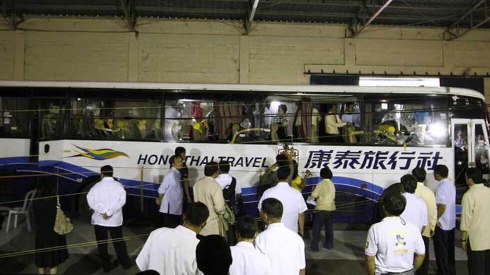 Philippine experts admit police may have shot hostages