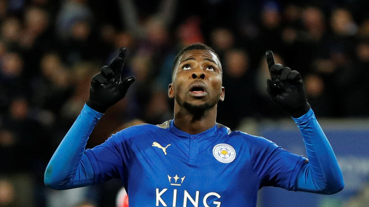 Video Assisted Referee helps Leicester getting second goal