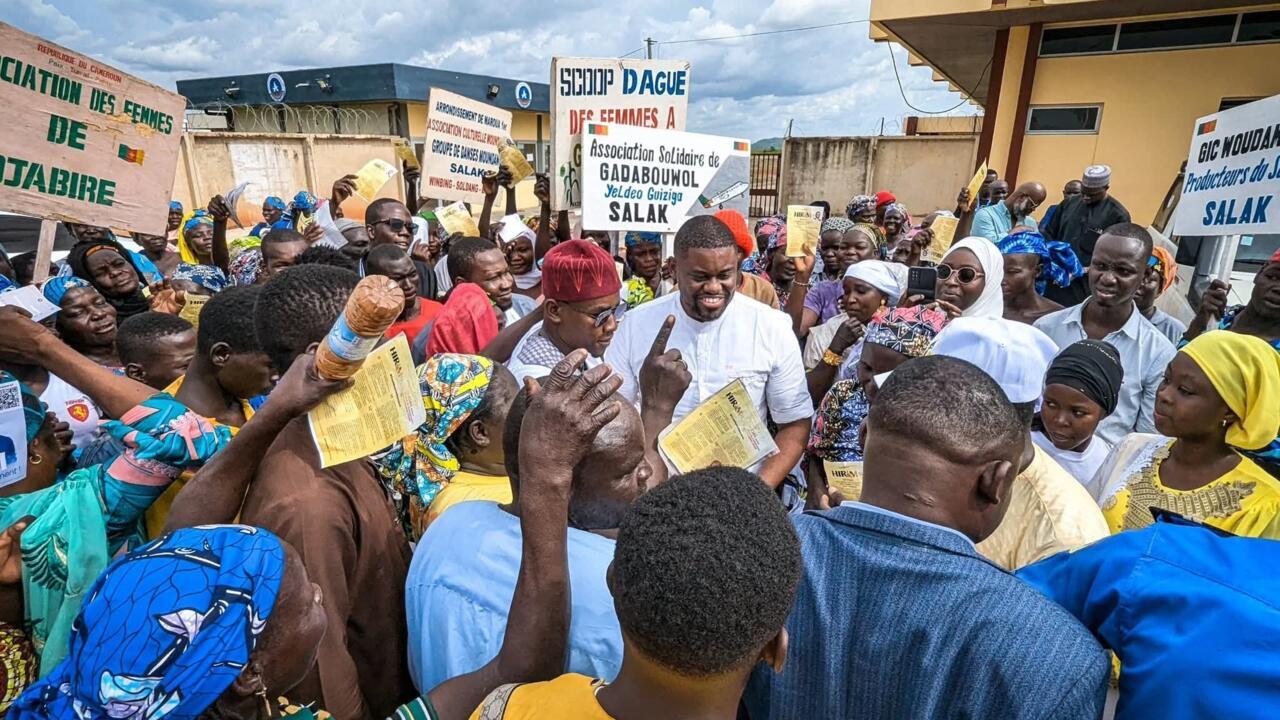 Cameroun, an bɛ jamanɲɛmaa kalata cɛbɔ min yir'aw la bi, o ye iram ...