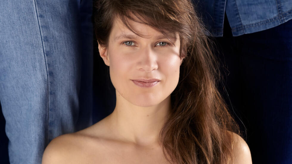 ‘Ouï’, el nuevo álbum de Camille, exploradora musical - Carrusel de las ...