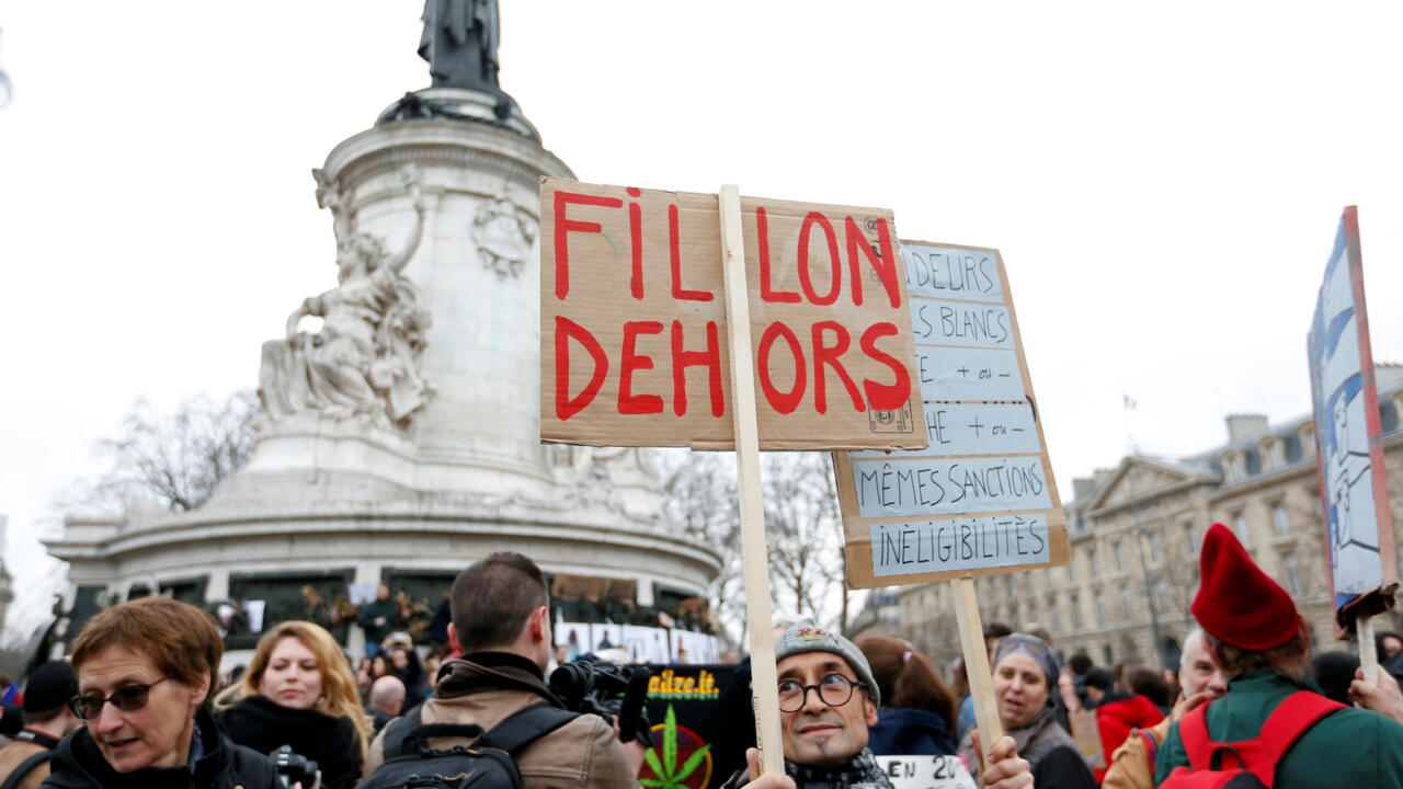 Manifestations contre la corruption en France dans la lignée de l ...