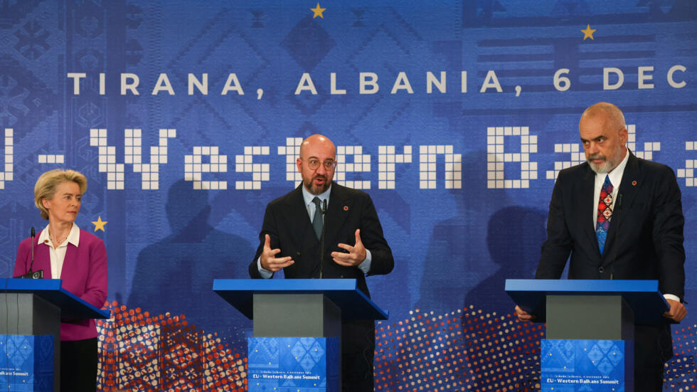 L'UE et les Balkans affichent leur unité pour relancer leurs relations