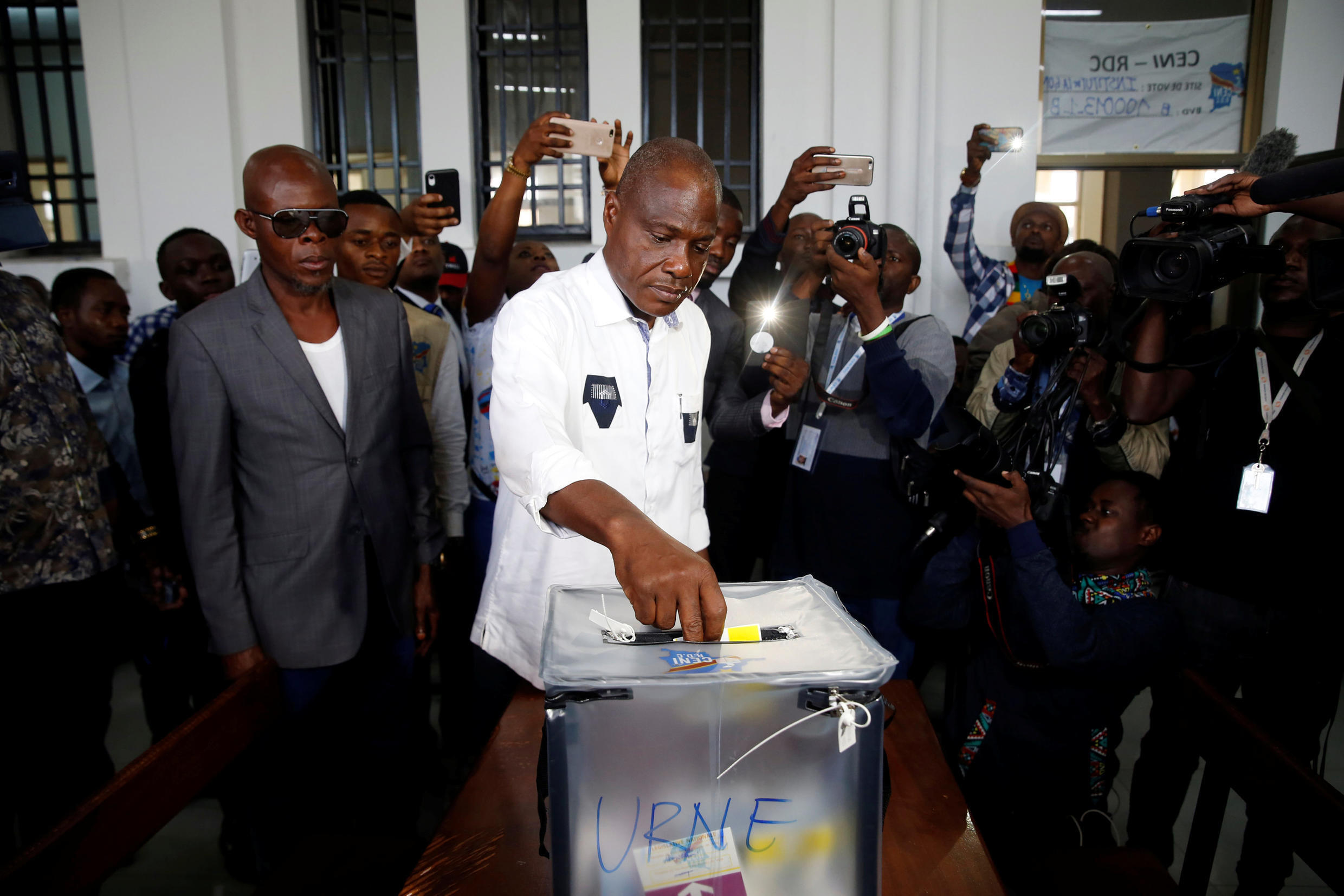 Elections en RDC: les électeurs au rendez-vous malgré des ...