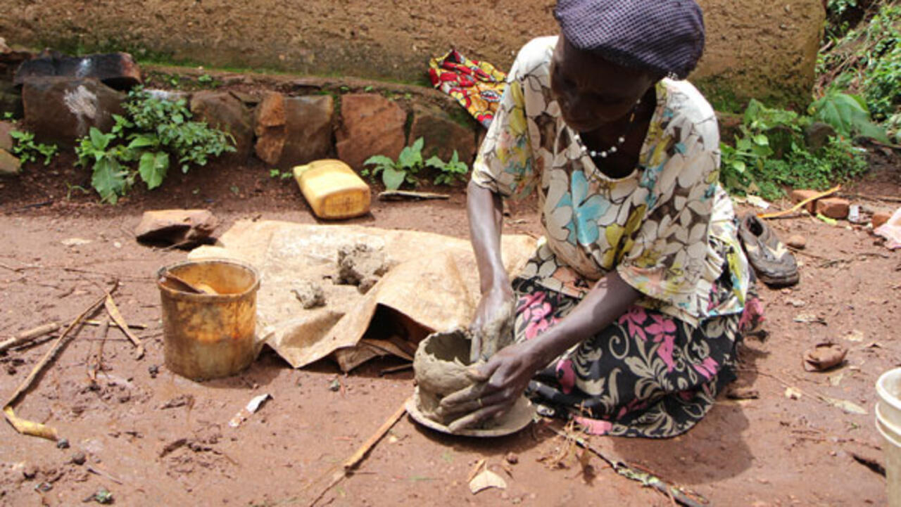 Rwanda: ces Twas que l'on appelle les «potiers» - Reportage Afrique