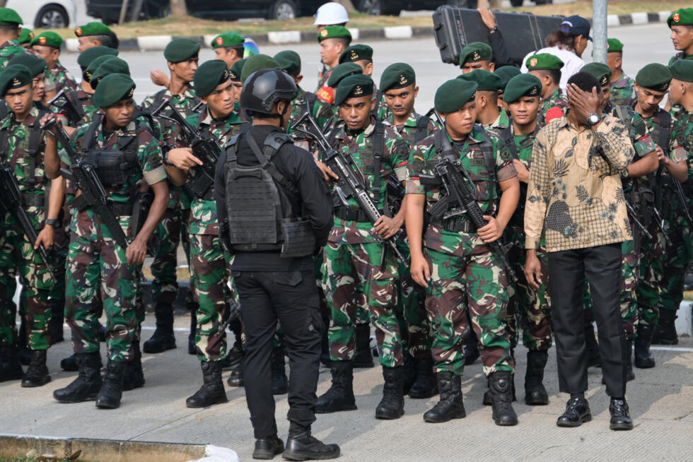 Pope arrives in Muslim-majority Indonesia to start Asia-Pacific tour