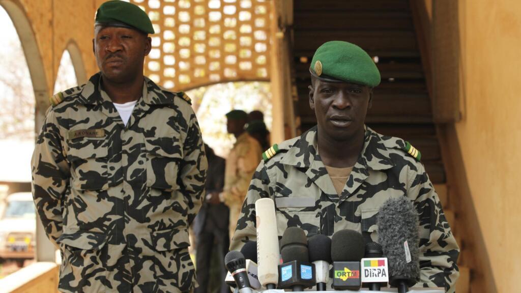 Mali : la communauté internationale condamne l'ingérence des militaires