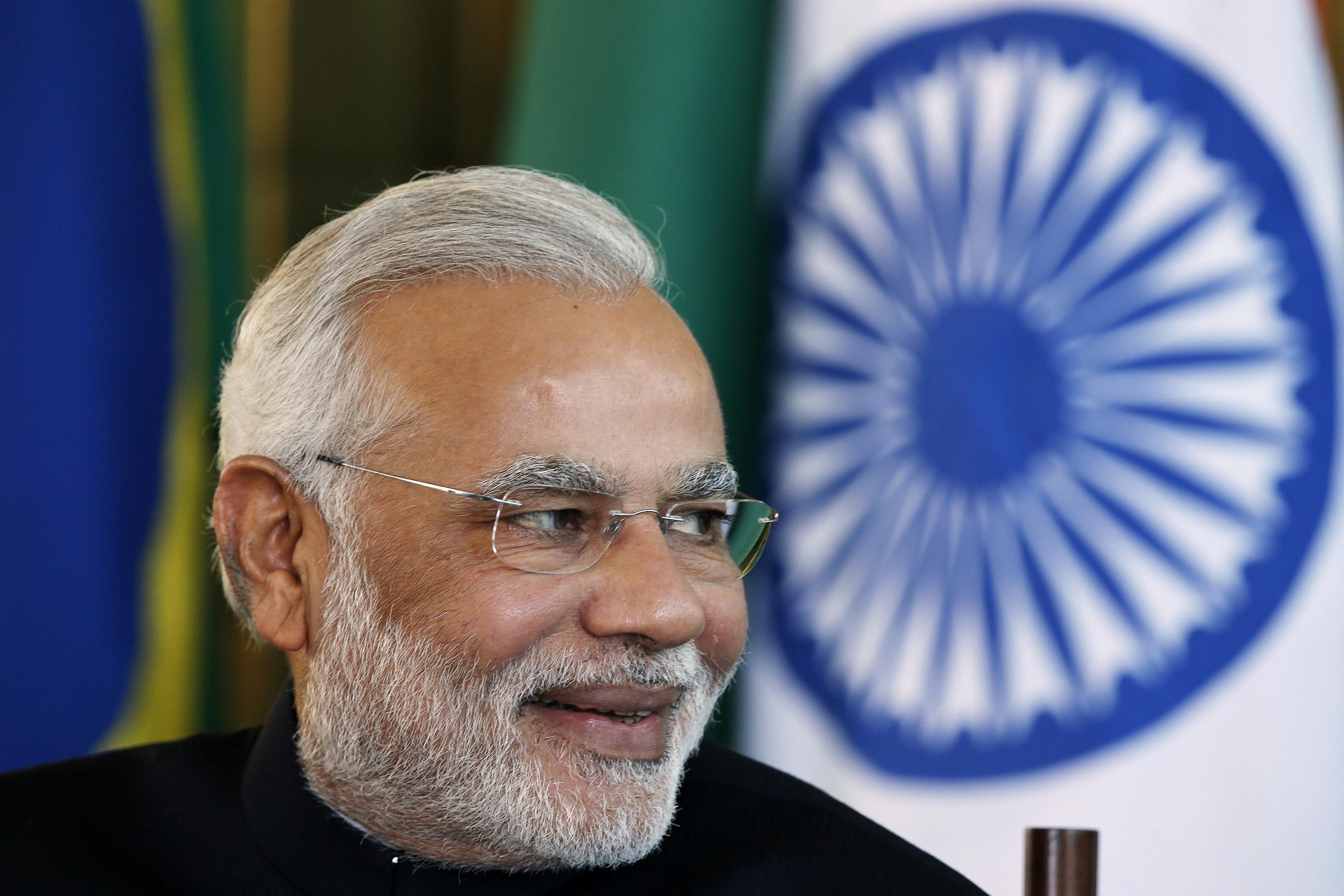 Inde: le Premier ministre Narendra Modi lance le plan «Clean India ...