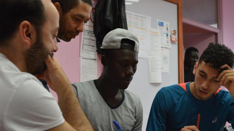 Quand des migrants mettent en images leurs propres parcours - Reportage ...