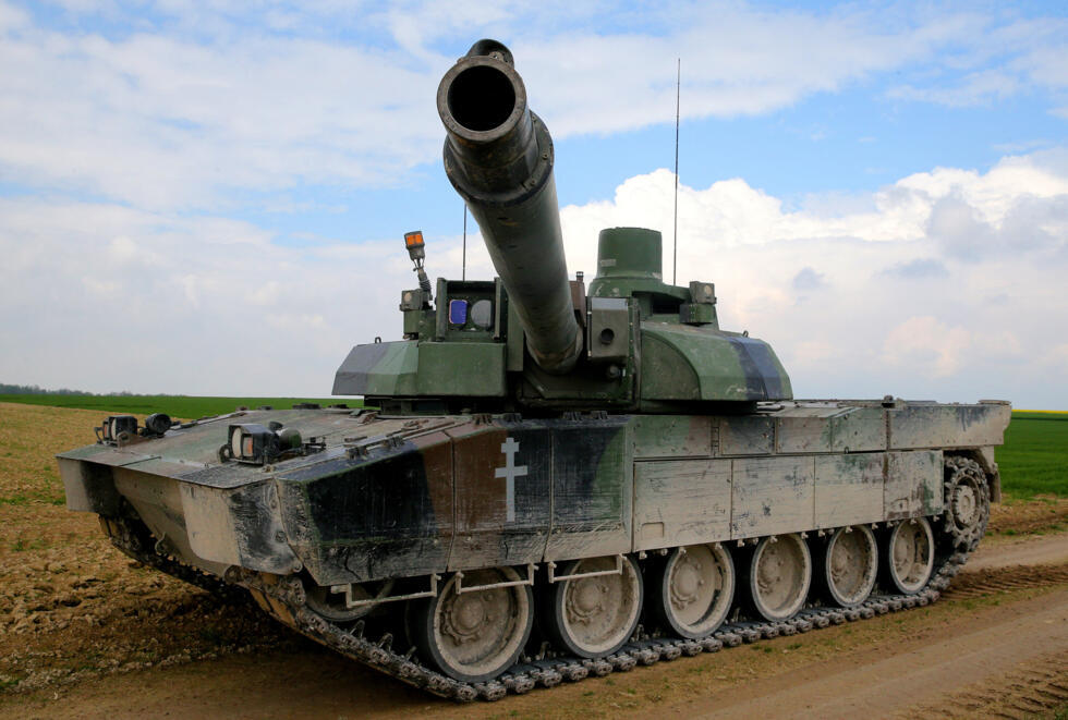 France, Germany agree deal to develop Europe's next generation of tanks