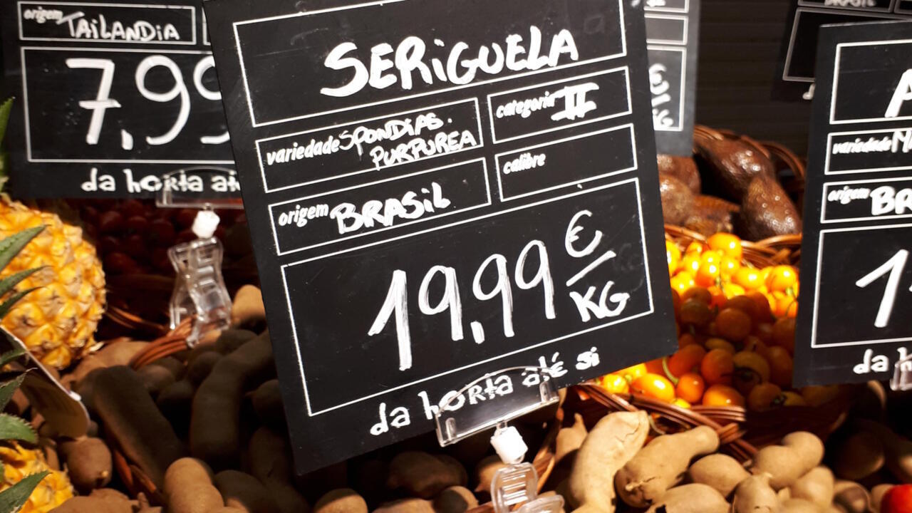 Rede de supermercados comercializa mais de 400 produtos brasileiros em ...