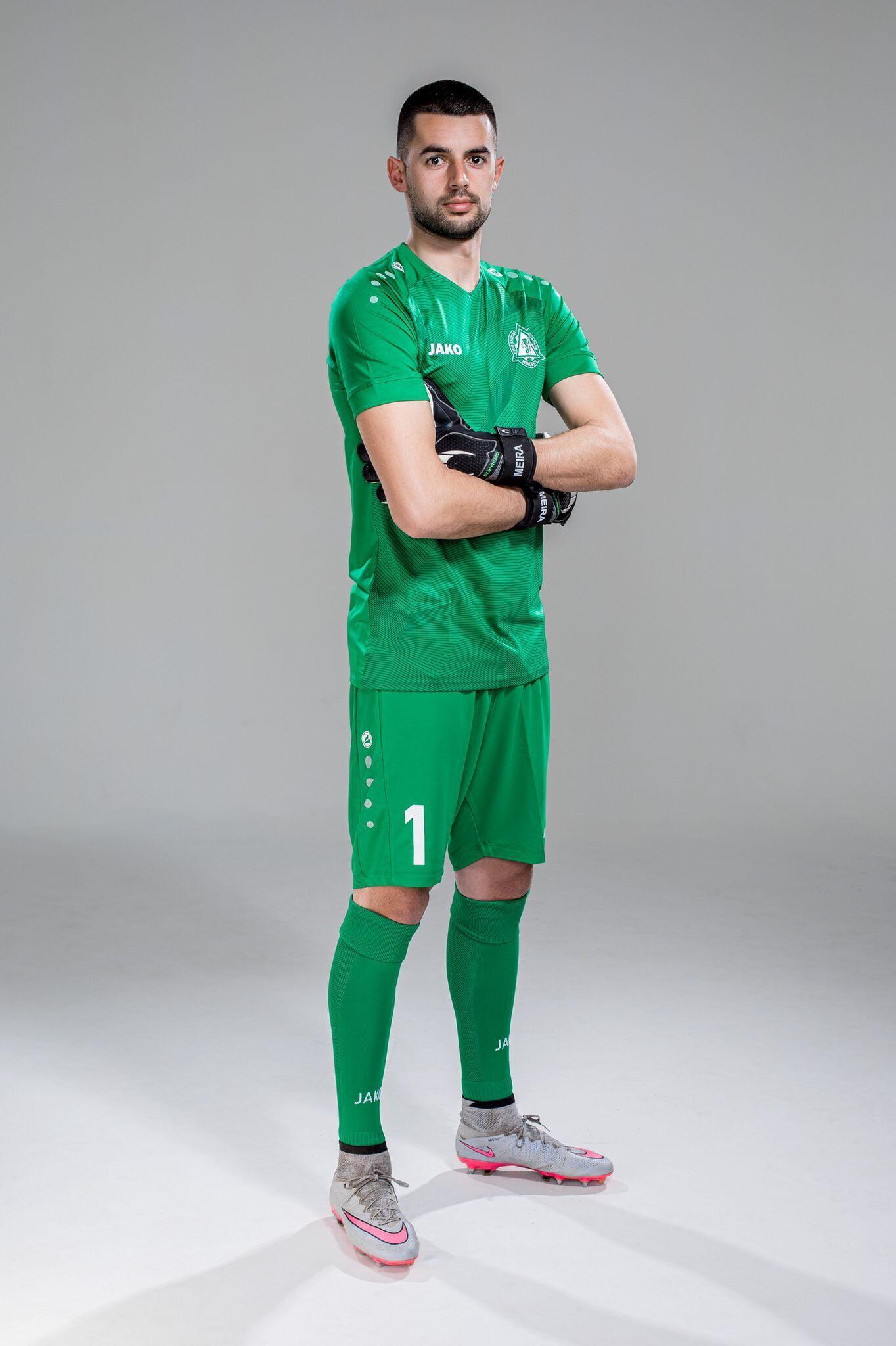 Mickaël Meira: «PSG e FC Porto são favoritos, mas no futebol pode ...