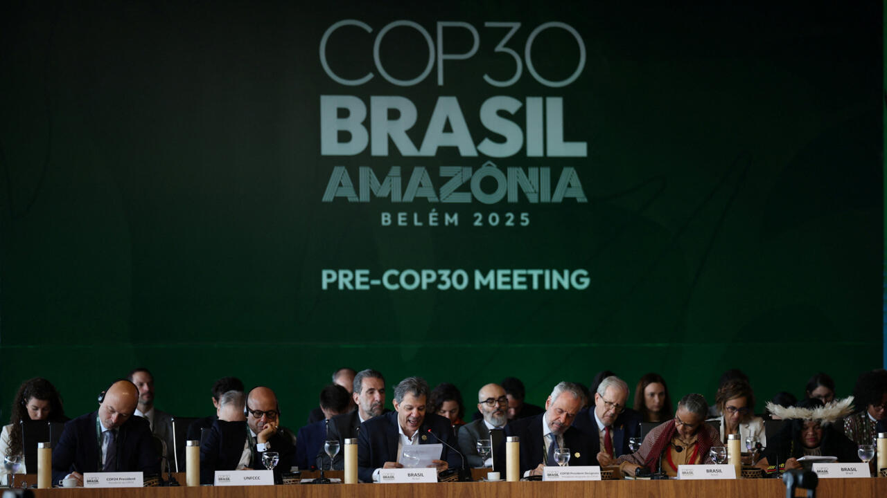 À 10 jours de la COP30, les Européens discutent toujours leur plan climat - RFI