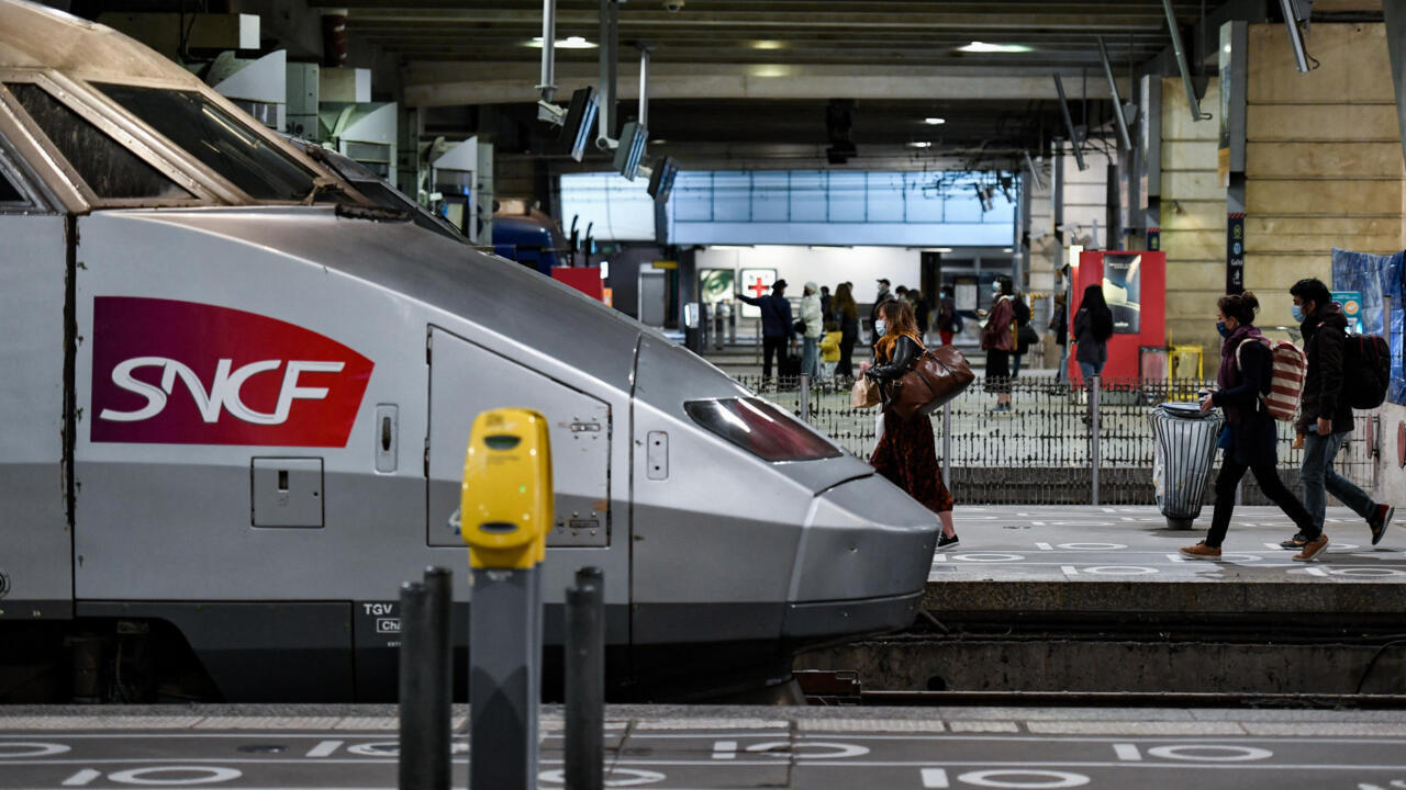 French rail company looks to greener future with zero emission hydrogen ...