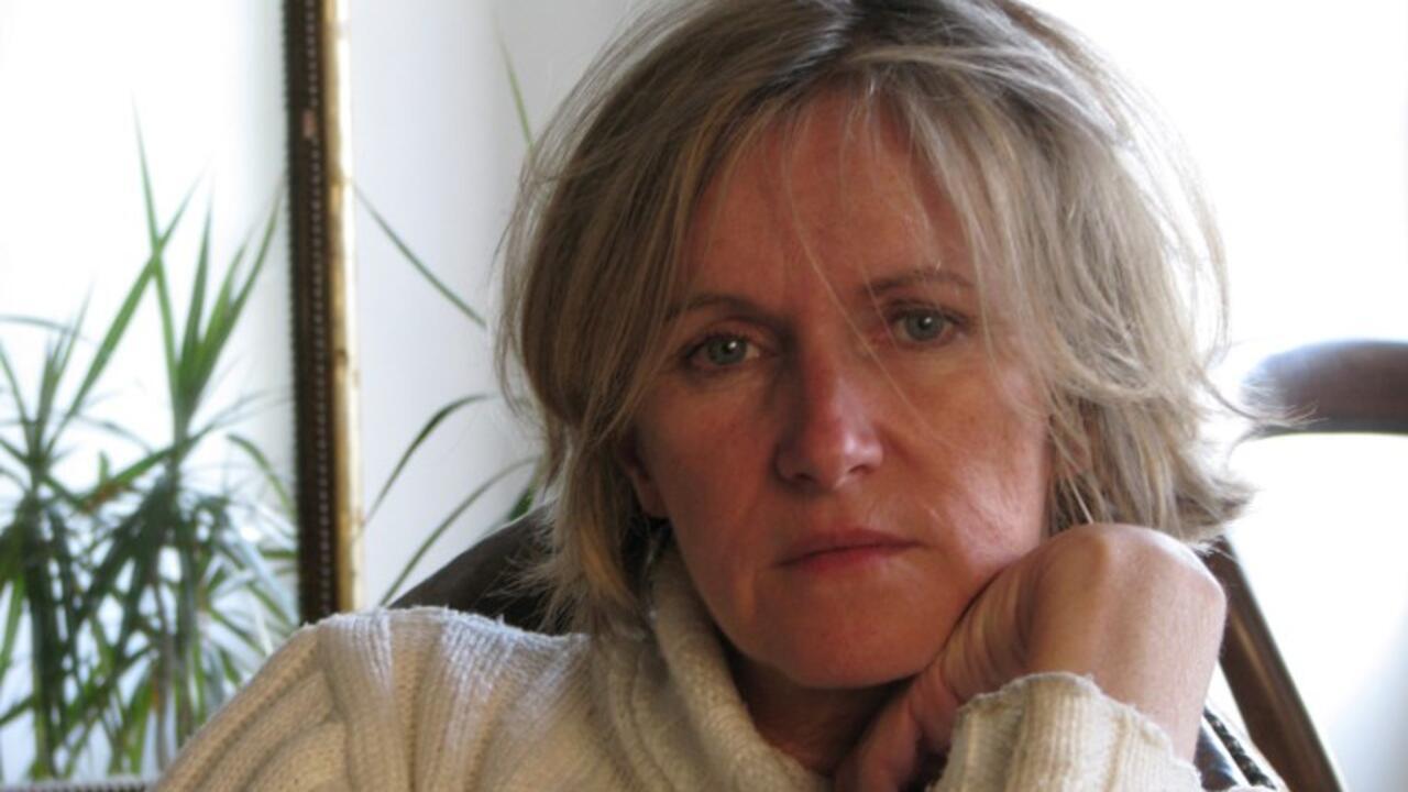 Escritora transforma morte em combate pela legalização da eutanásia na ...