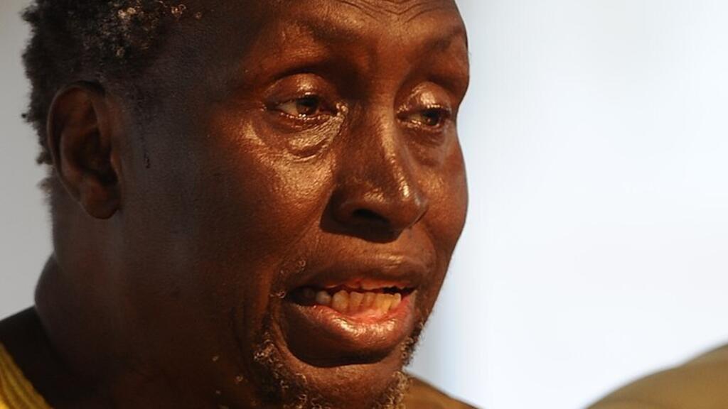 Dans le tohu bohu du Kenya colonial, avec Ngũgĩ wa Thiong'o (2/2 ...
