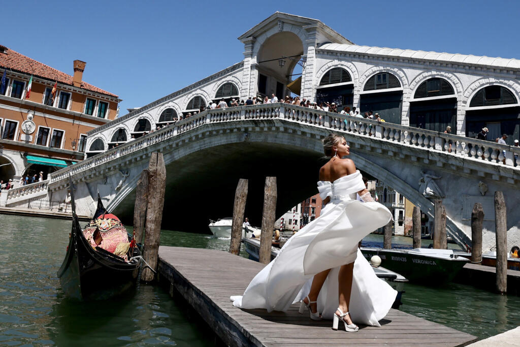 O que o casamento monumental de Jeff Bezos em Veneza diz sobre nova ...